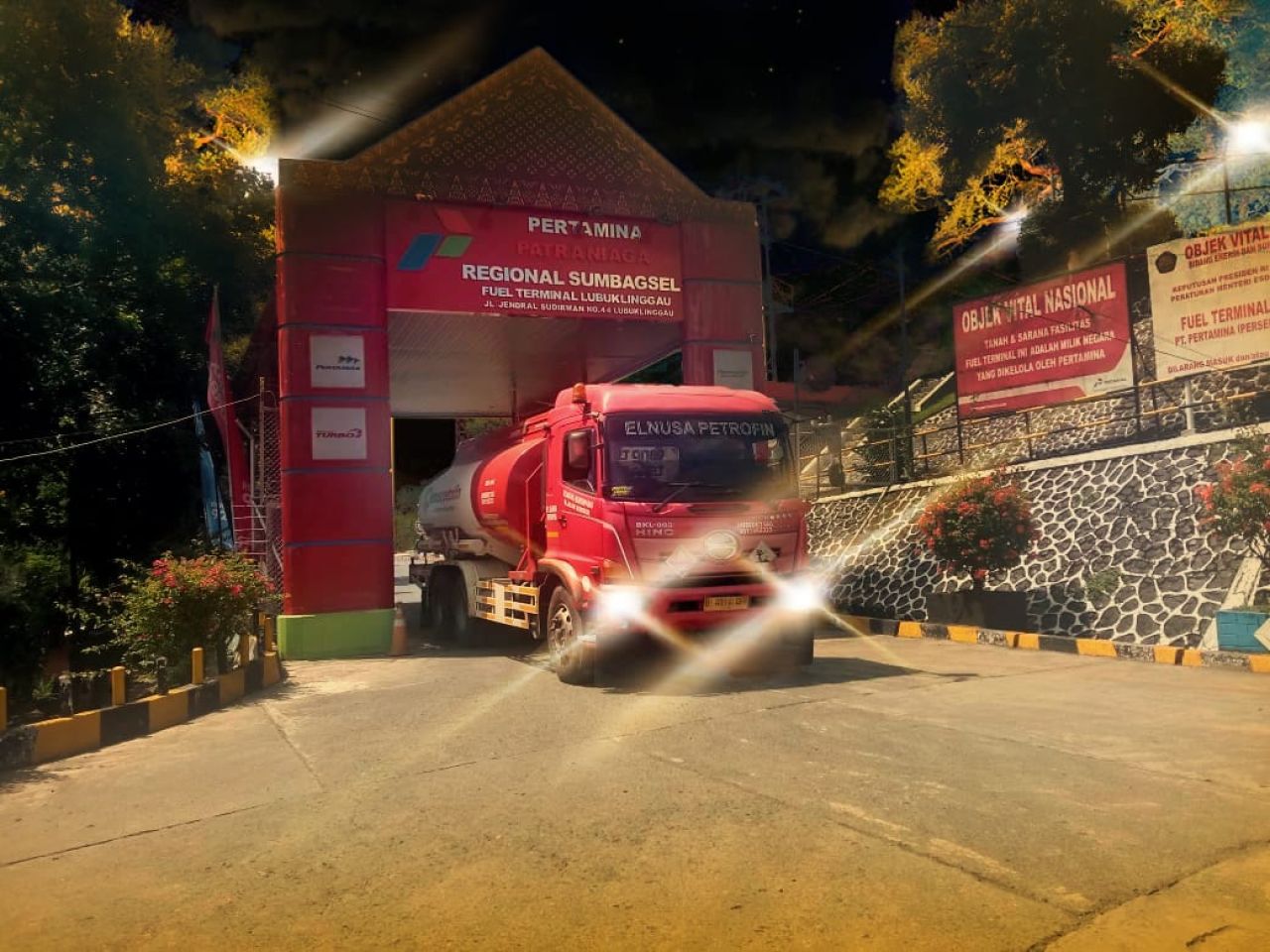 Pertamina Maksimalkan Armada Mobil Tangki dan Jam Operasional Fuel Terminal untuk Kelancaran BBM